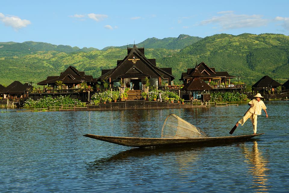 Floating Luxury Hotels in Inle Lake - GOOD LIFE MYANMAR