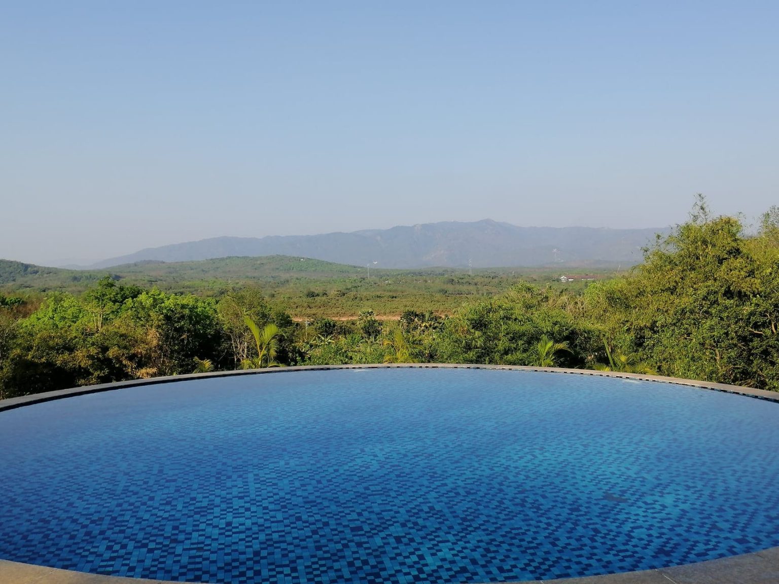 Hotels near Golden Rock, Kyaiktiyo Pagoda - GOOD LIFE MYANMAR